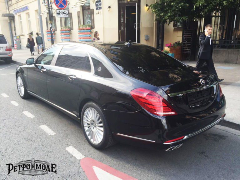 Mercedes Maybach black – VIP Snapshots