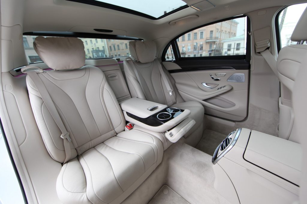 Mercedes-Benz S-class W222 – VIP Snapshots